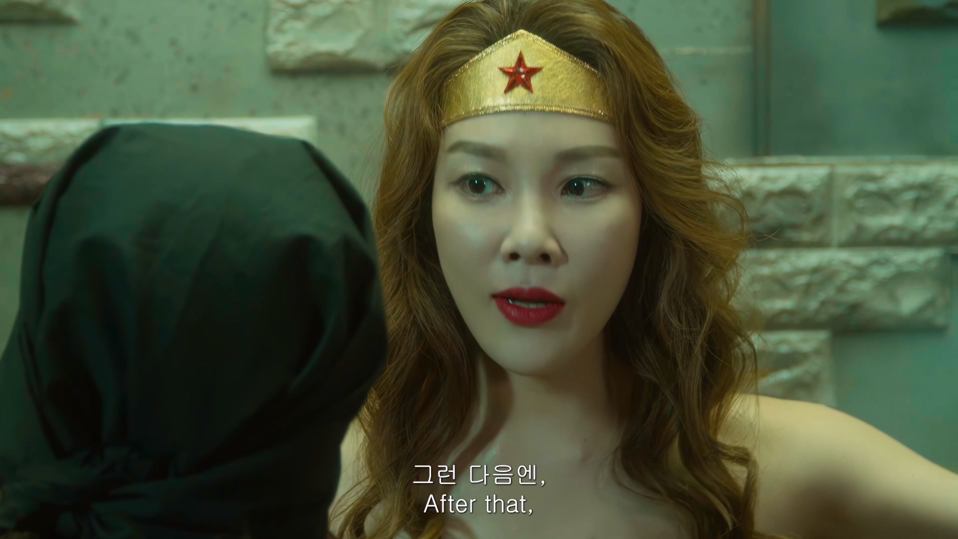 Wonder Woman GOLD Preview 2 | SUPERHEROINE DREAM